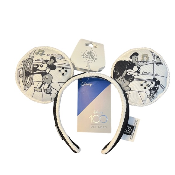 Disney | Accessories | Disney Parks Disney Decades 0 Steamboat Willie ...